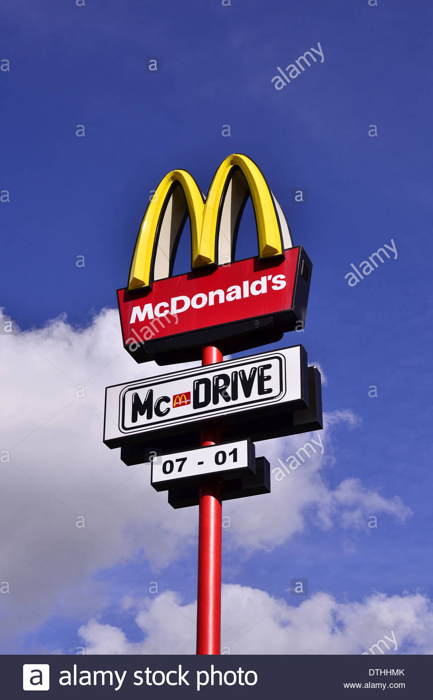 Mcdonalds Mcdrive High Resolution Stock Photography and Images - Alamy
