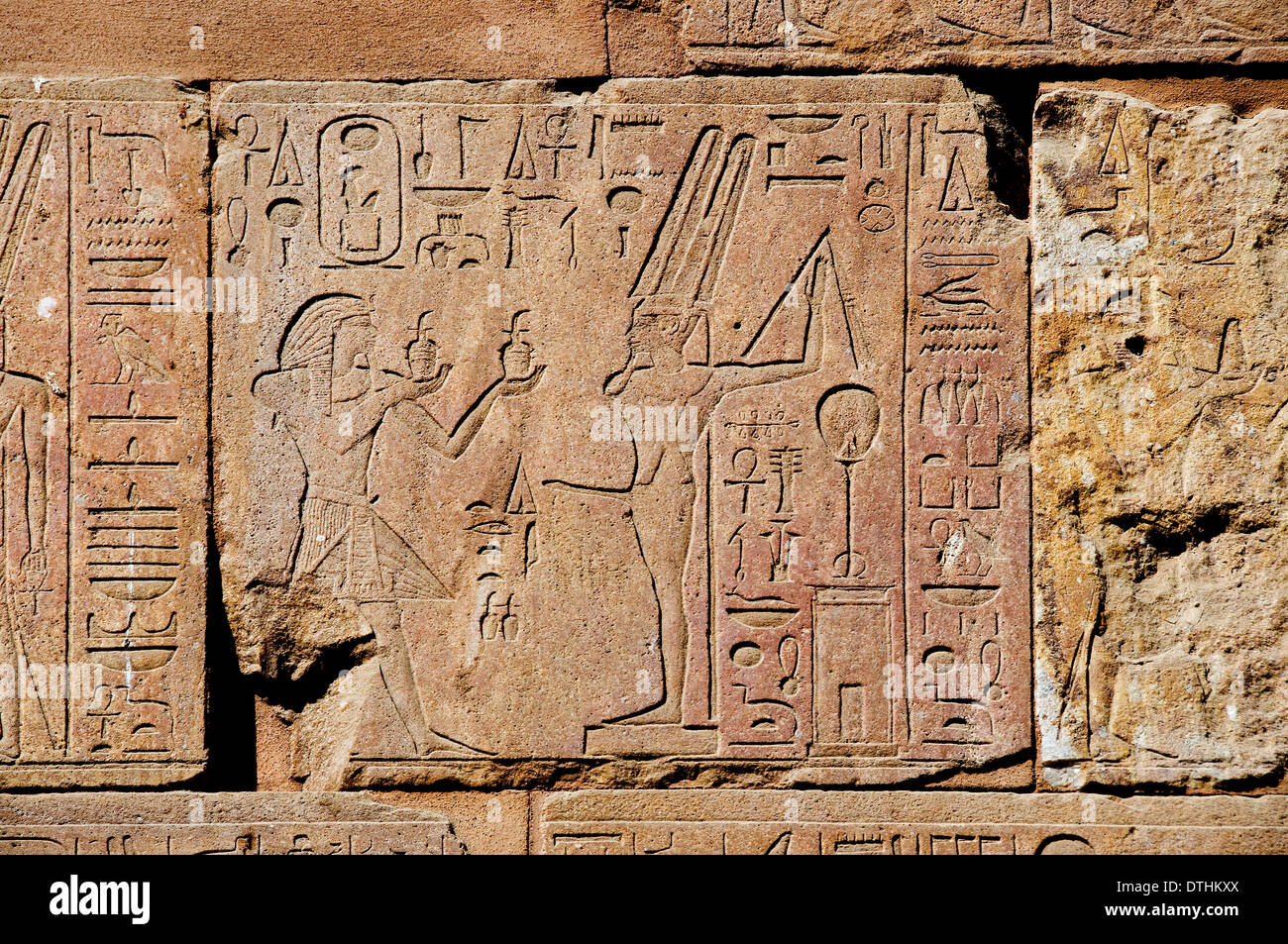 Red Chapel Queen Hatshepsut :the pharaoh incensed god Min Amun Stock ...