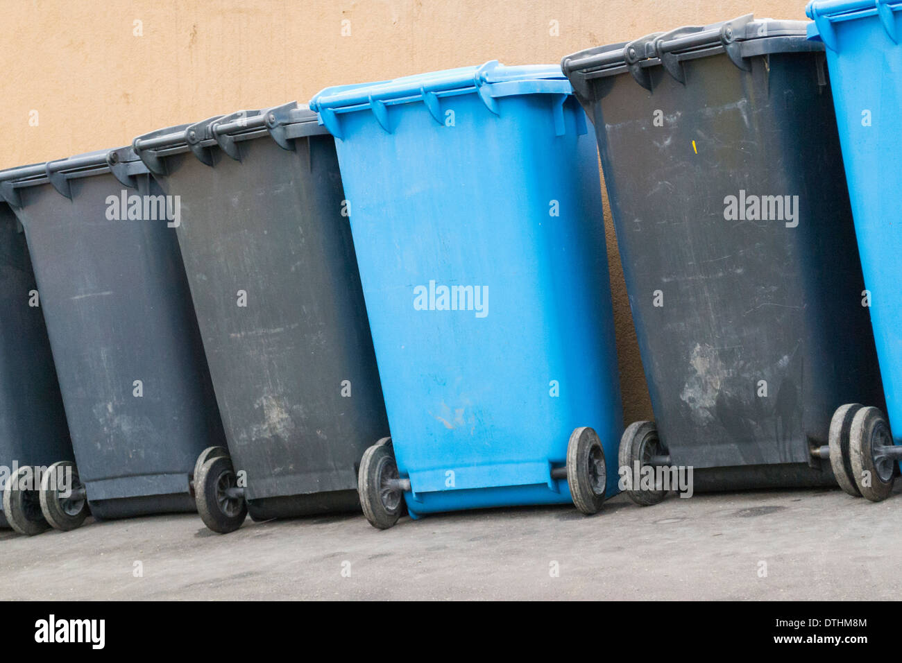 Trash bins hi-res stock photography and images - Alamy