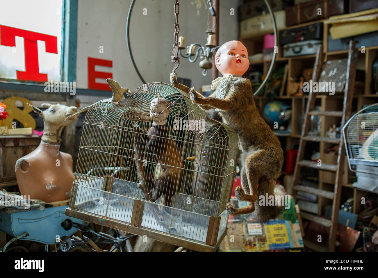 50's fifties kitsch home interior ornamentals Stock Photo - Alamy