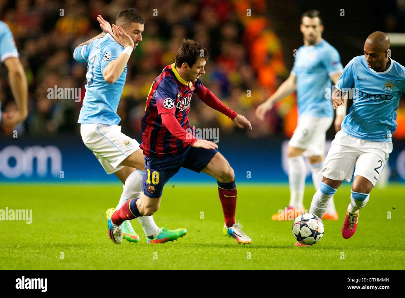 Lionel messi in action hi-res stock photography and images - Alamy