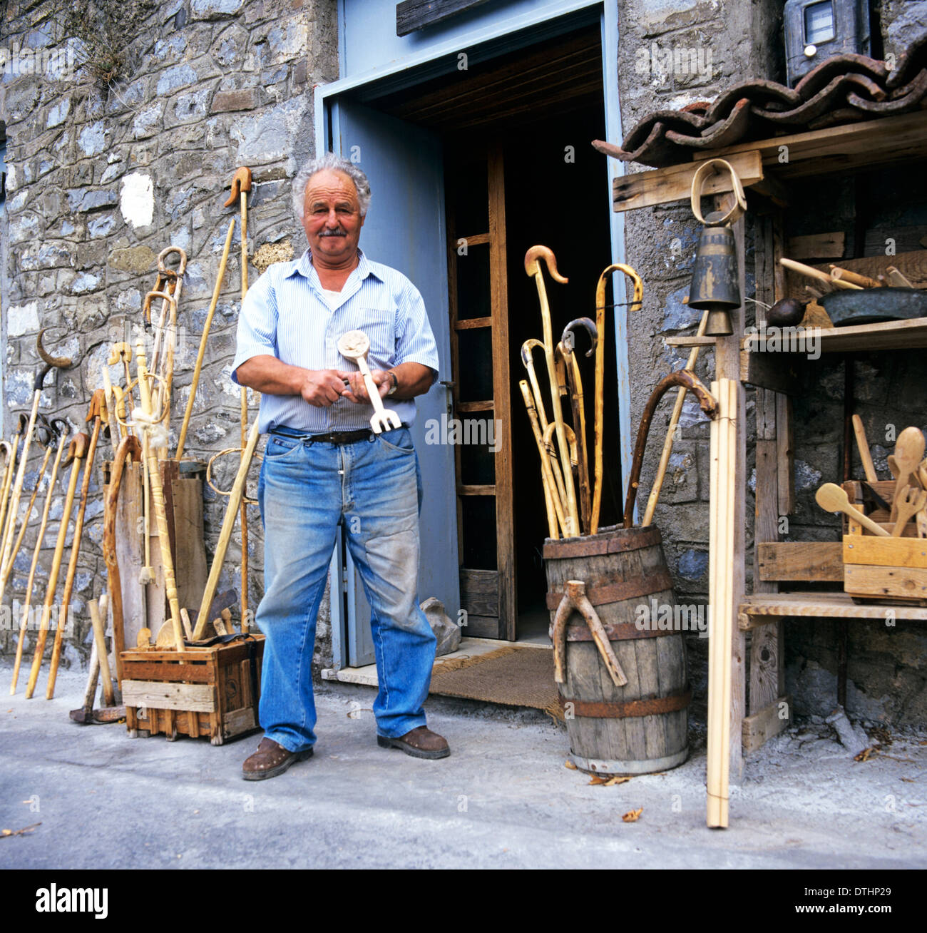 Greek traditional crafts hi-res stock photography and images - Alamy