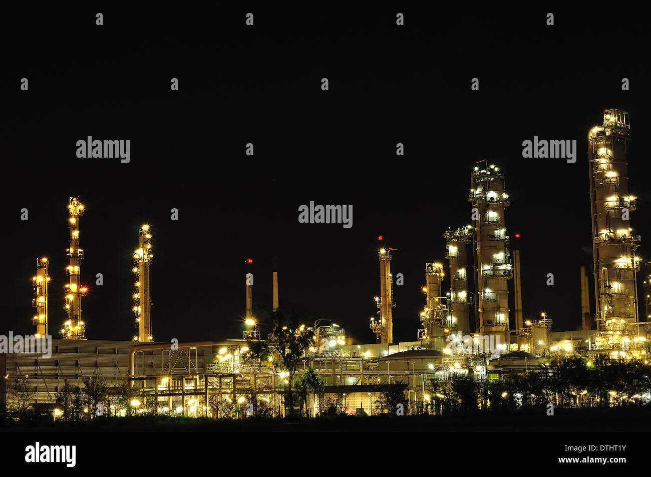 Light mast mechanism hi-res stock photography and images - Alamy