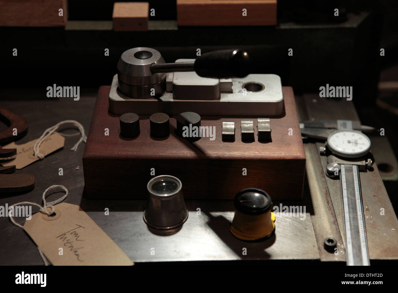 Master goldsmith hi-res stock photography and images - Alamy