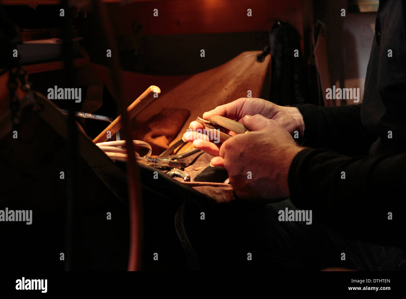 Tom Mcewan Jeweler workshop studio Stock Photo - Alamy