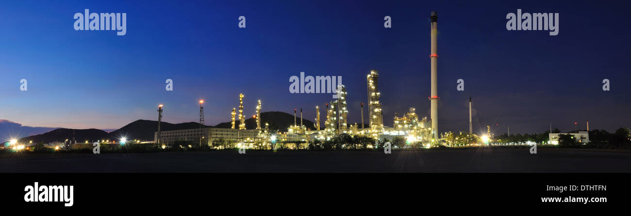 Light mast mechanism hi-res stock photography and images - Alamy