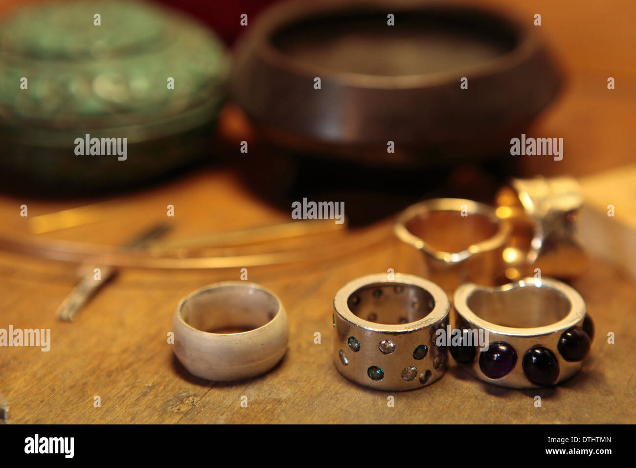 Tom Mcewan Jeweler workshop studio Stock Photo - Alamy