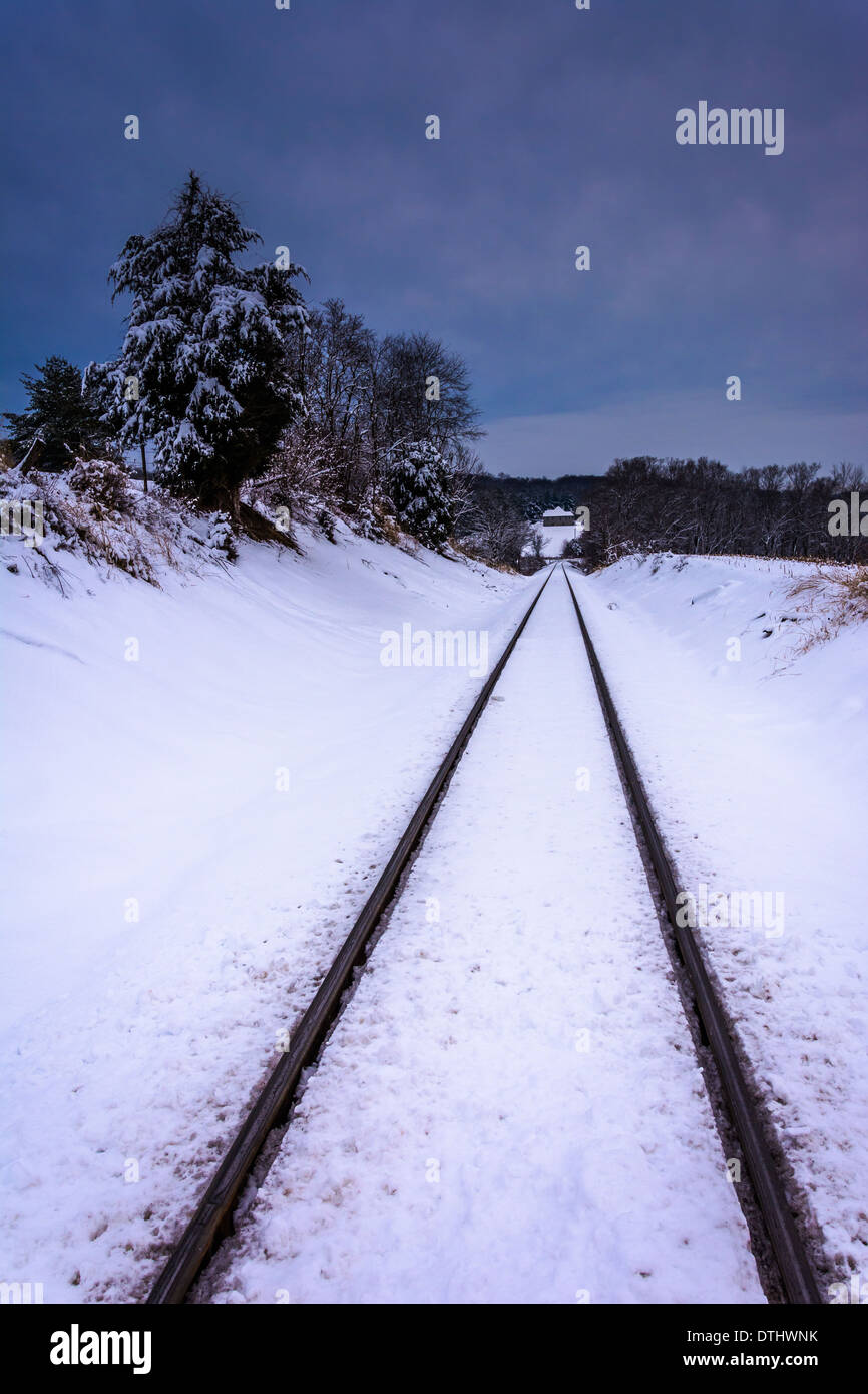 Rural landscape train hi-res stock photography and images - Alamy