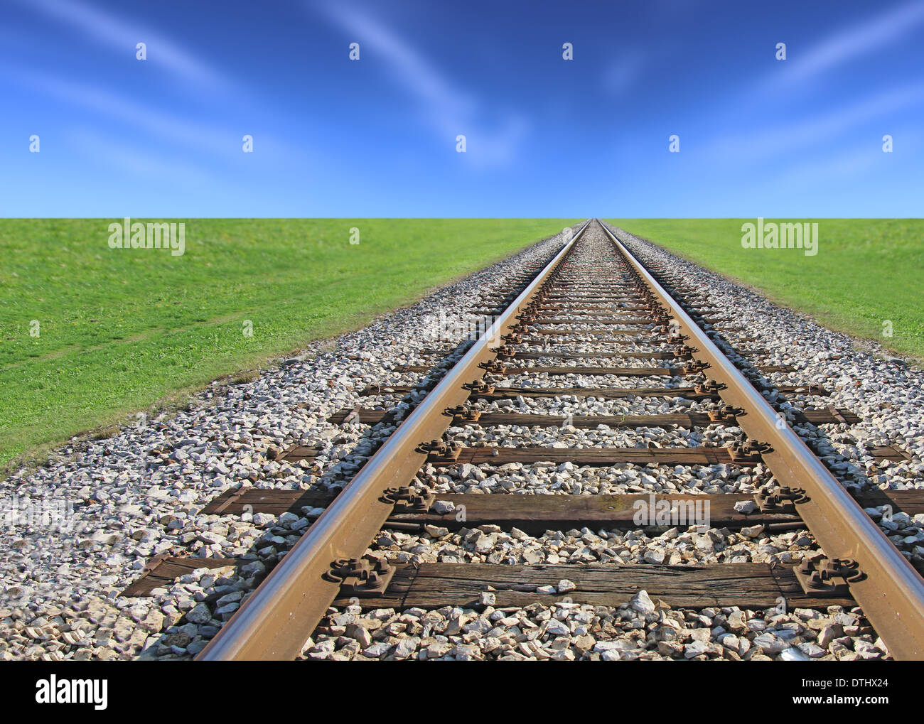 Long rail track hi-res stock photography and images - Alamy