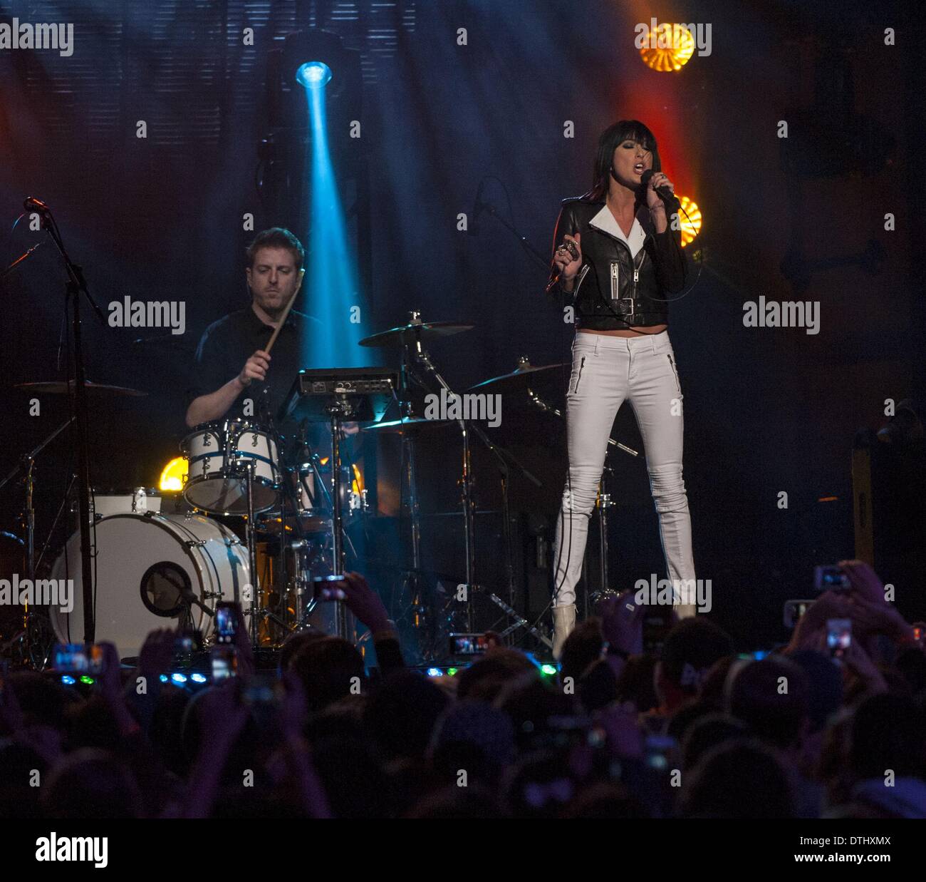 Hollywood, California, USA. 18th Feb, 2014. Phantogram plays Jimmy ...