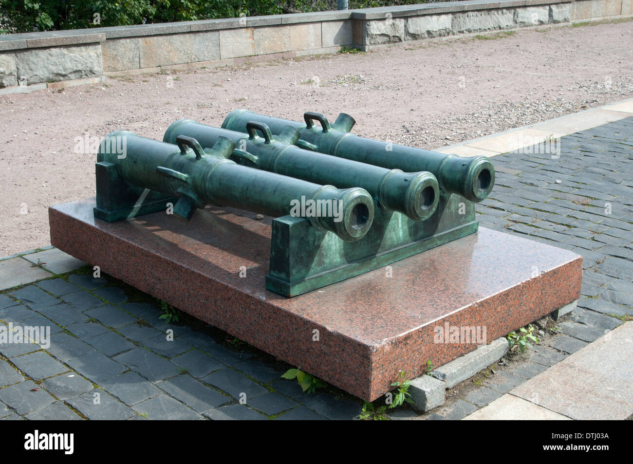 The old guns near The Russian Army Theater Stock Photo - Alamy