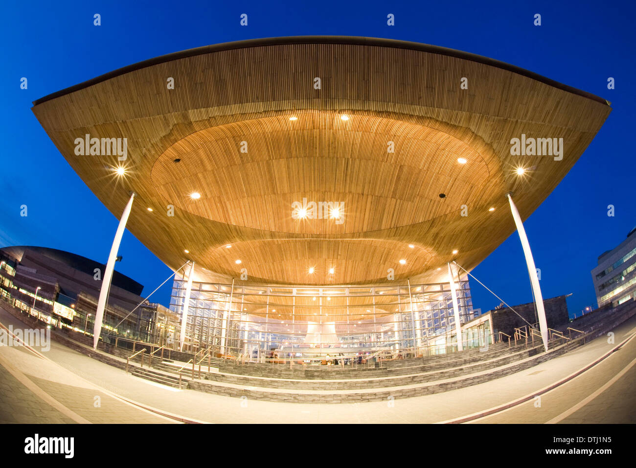 Welsh government building hi-res stock photography and images - Alamy