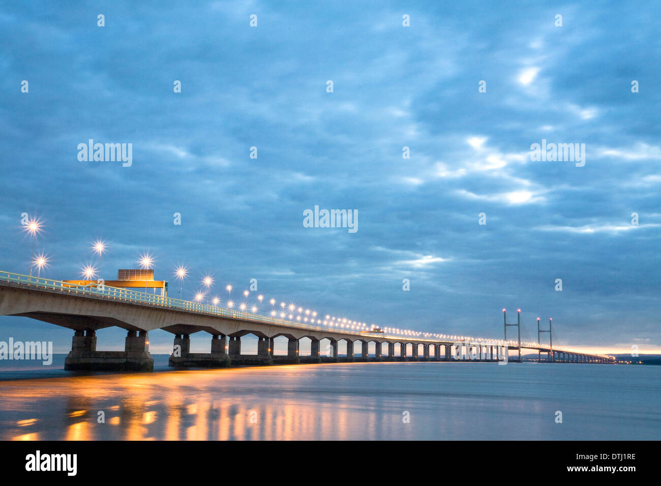 The Severn Road Bridge Stock Photo - Alamy