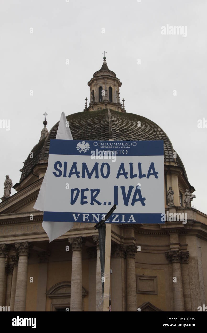 Economy crisis 2014 italy hi-res stock photography and images - Alamy