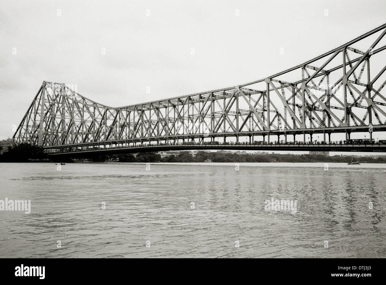 Howrah Bridge and River Hooghly in in Kolkata Calcutta City in West ...