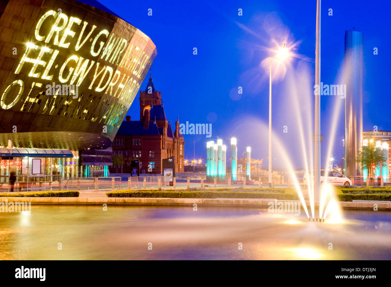 Wales Millennium Centre, Cardiff Stock Photo - Alamy
