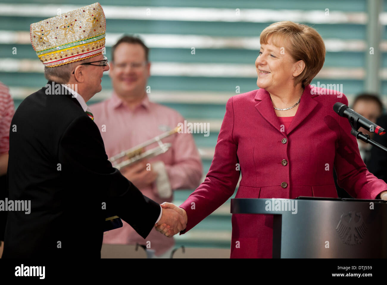 Orden verleihung hi-res stock photography and images - Alamy