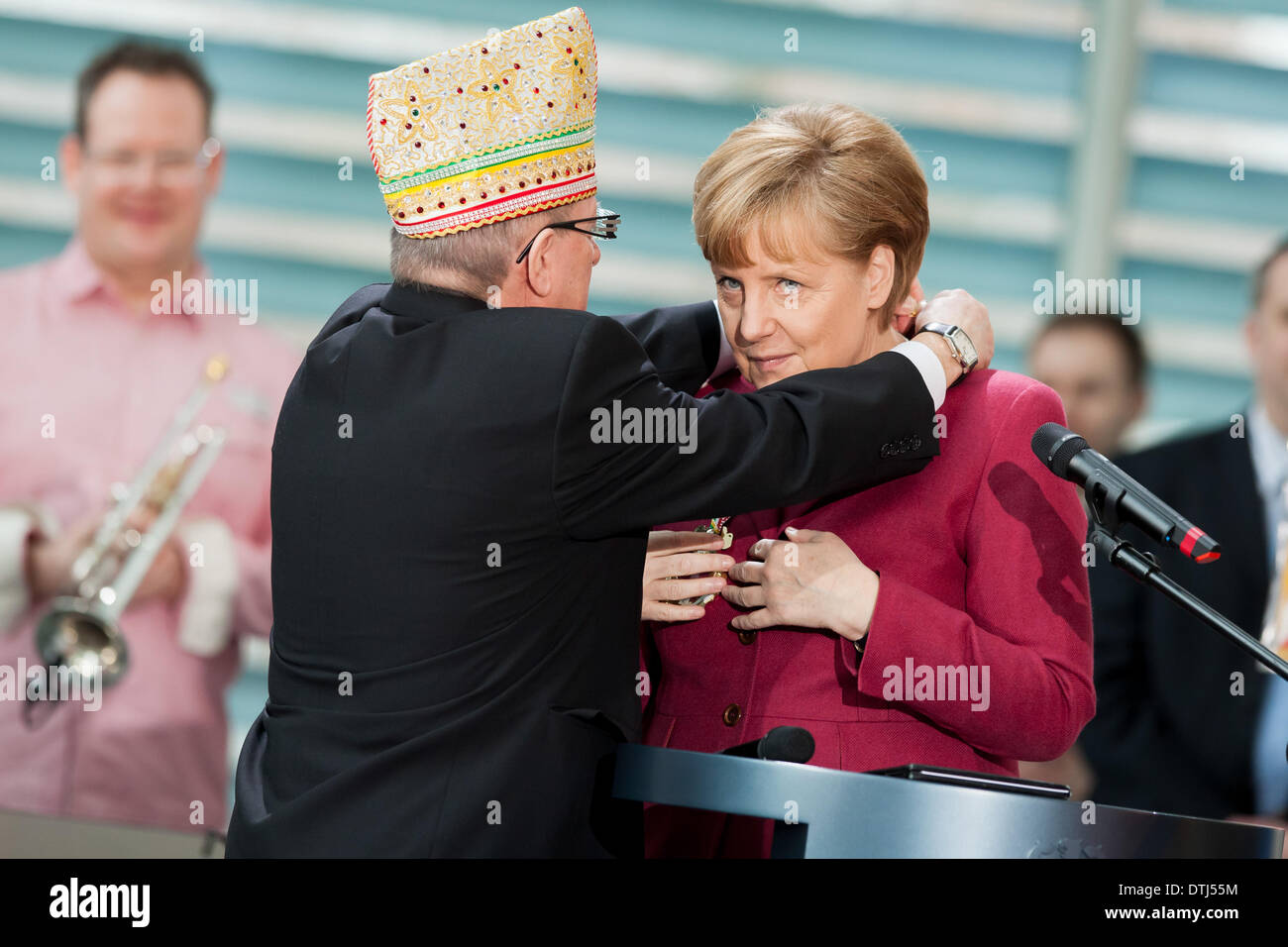 Orden verleihung hi-res stock photography and images - Alamy