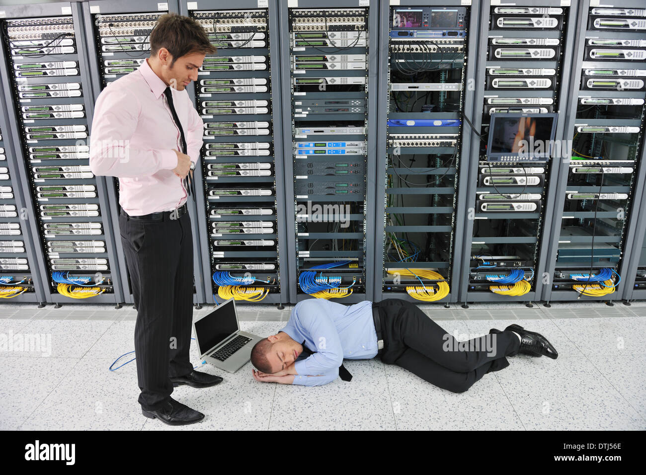 Fail situation in network server hi-res stock photography and images ...