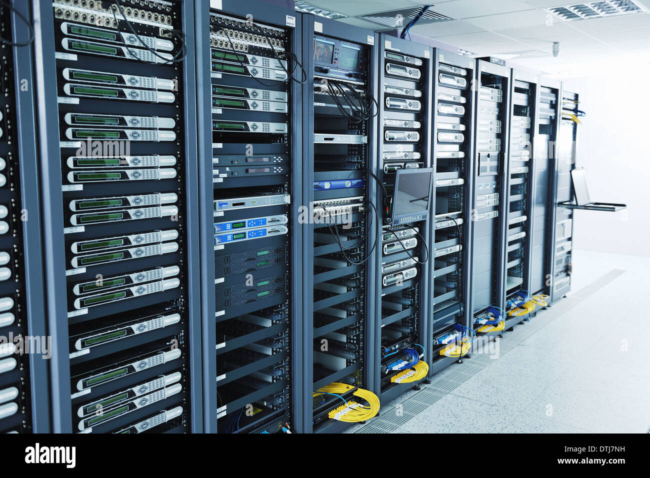 network server room Stock Photo - Alamy