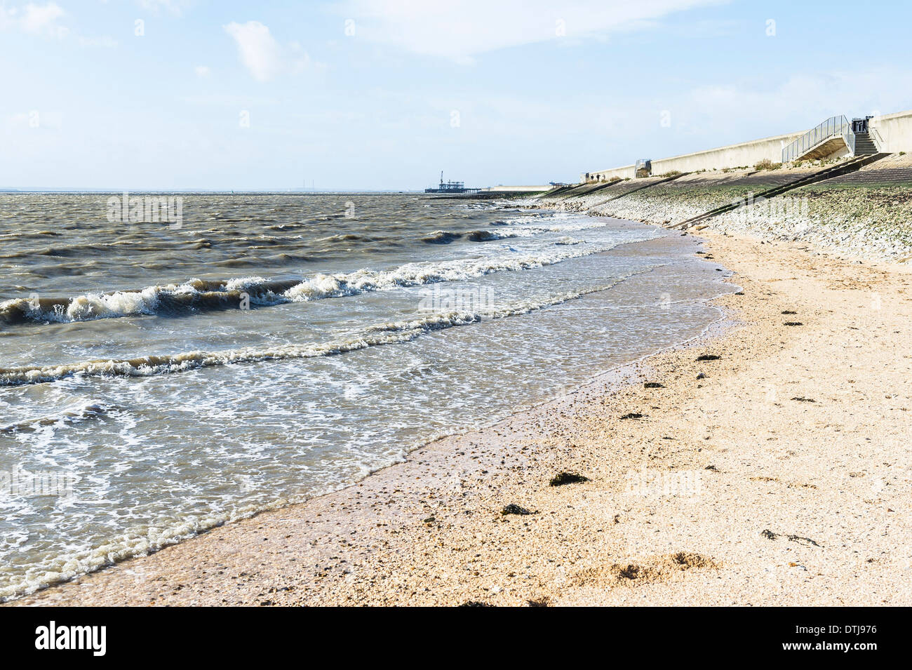 The sea wall at Canvey Island in Essex Stock Photo - Alamy