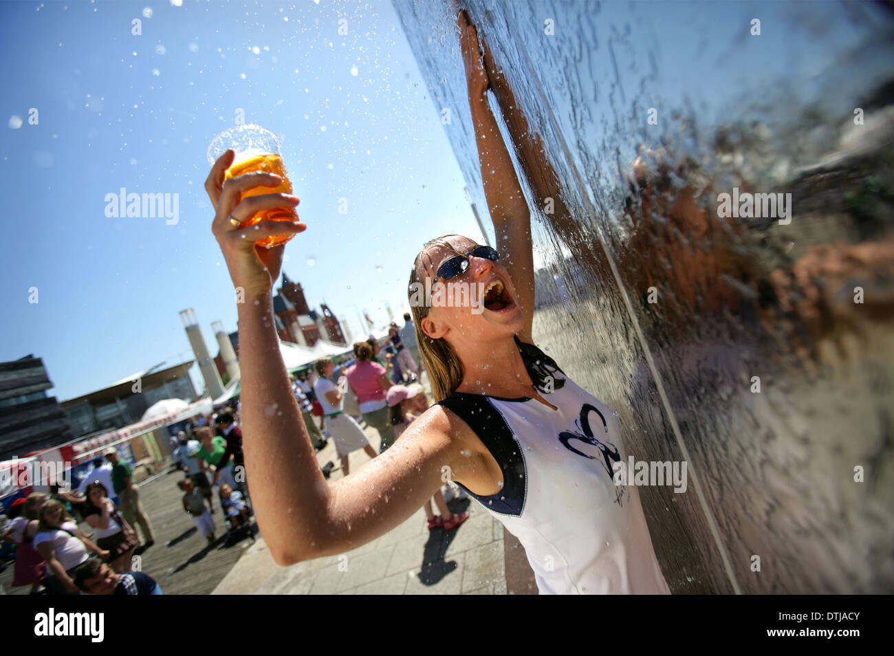 RHIAN MORGAN COOLS DOWN WITH A PIMMS AT THE CARDIFF INTERNATIONAL FOOD ...