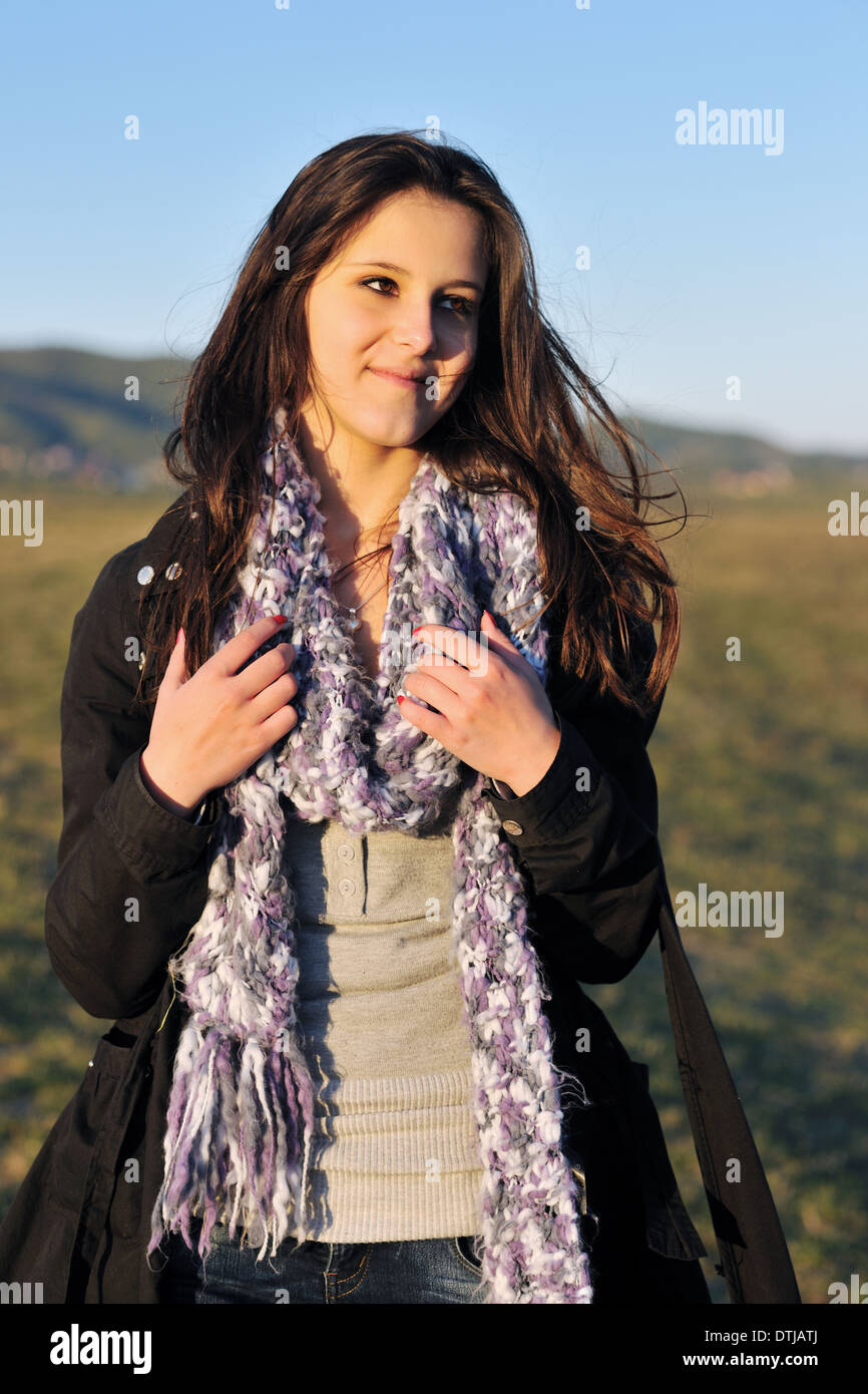 Outdoor student group hi-res stock photography and images - Alamy