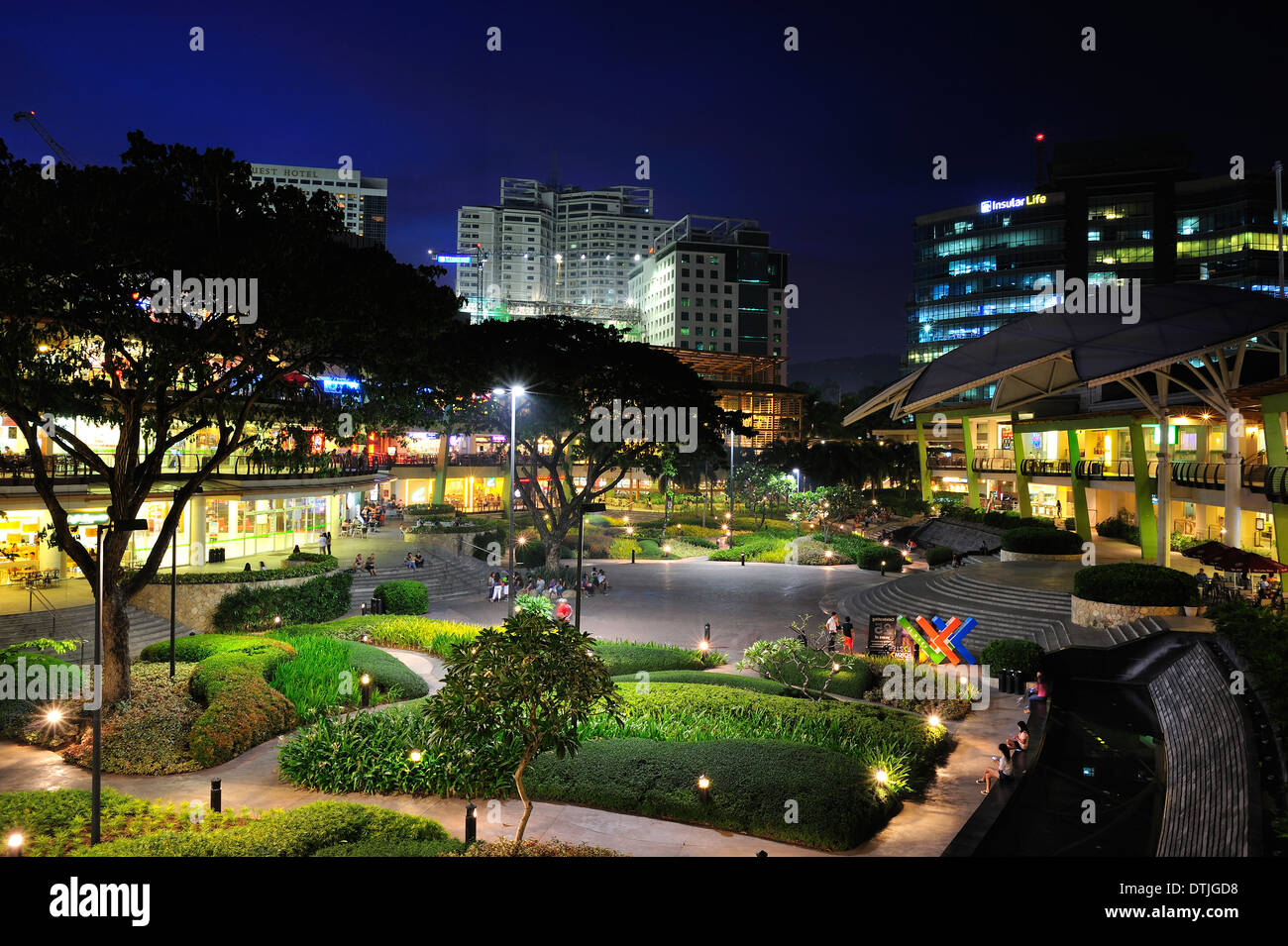 Ayala shopping center hi-res stock photography and images - Alamy