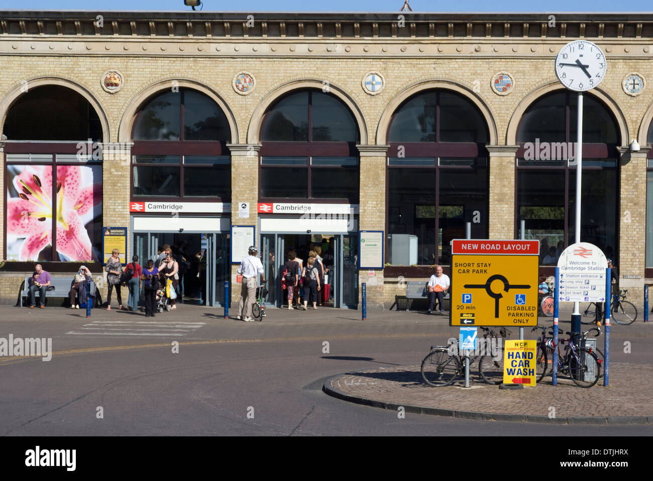Rail station, Cambridge, Cambridgeshire, England Stock Photo - Alamy
