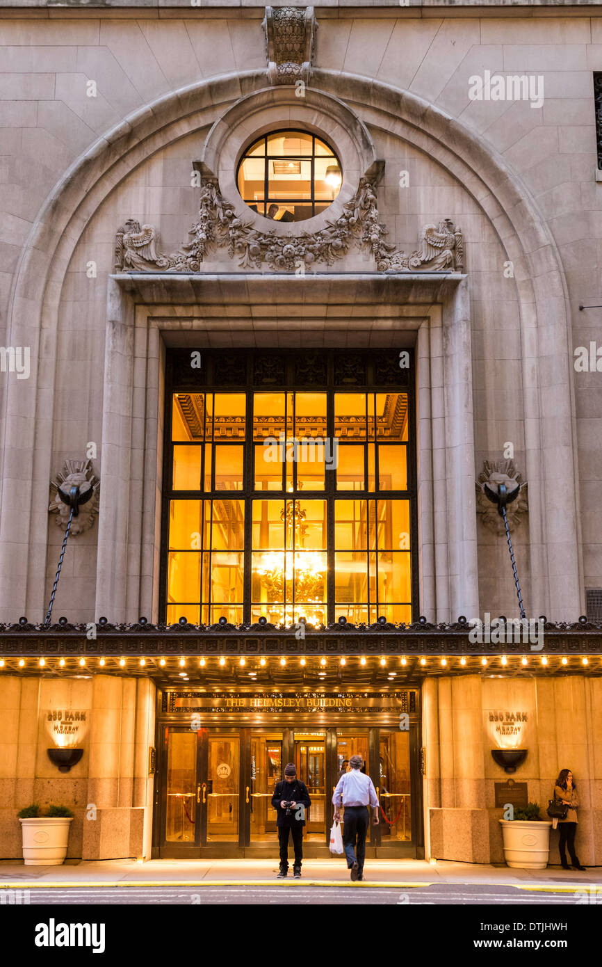 Helmsley building hi-res stock photography and images - Alamy