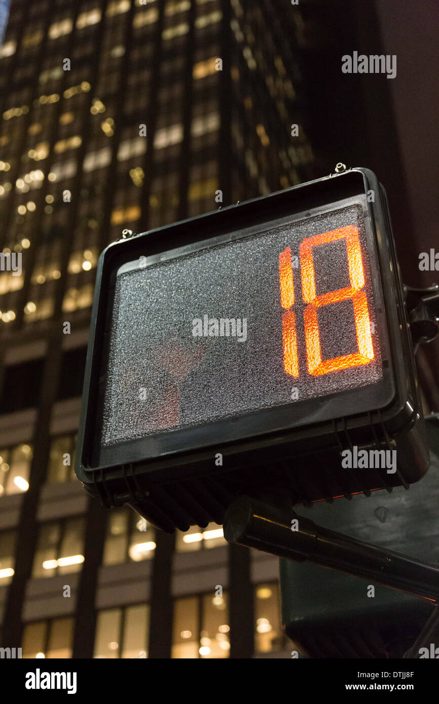 Pedestrian cross signal timer hi-res stock photography and images - Alamy