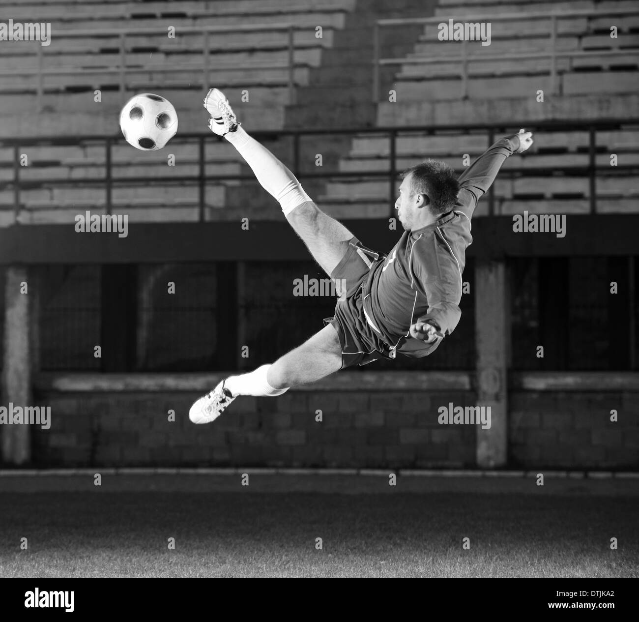 football player in action Stock Photo - Alamy