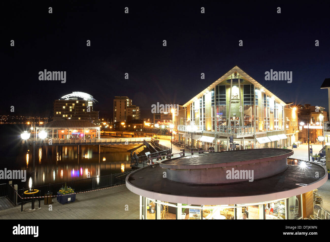 CITYSCAPE OF CARDIFF DOCK Stock Photo - Alamy