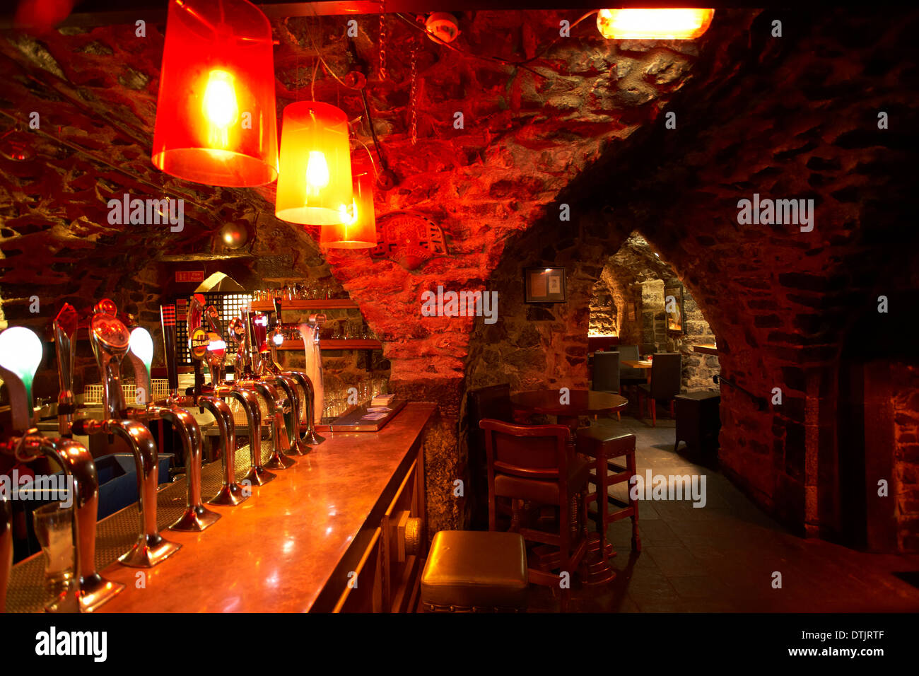 Kytelers inn kilkenny hi-res stock photography and images - Alamy