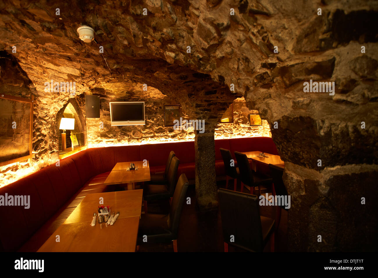 Kytelers inn kilkenny hi-res stock photography and images - Alamy