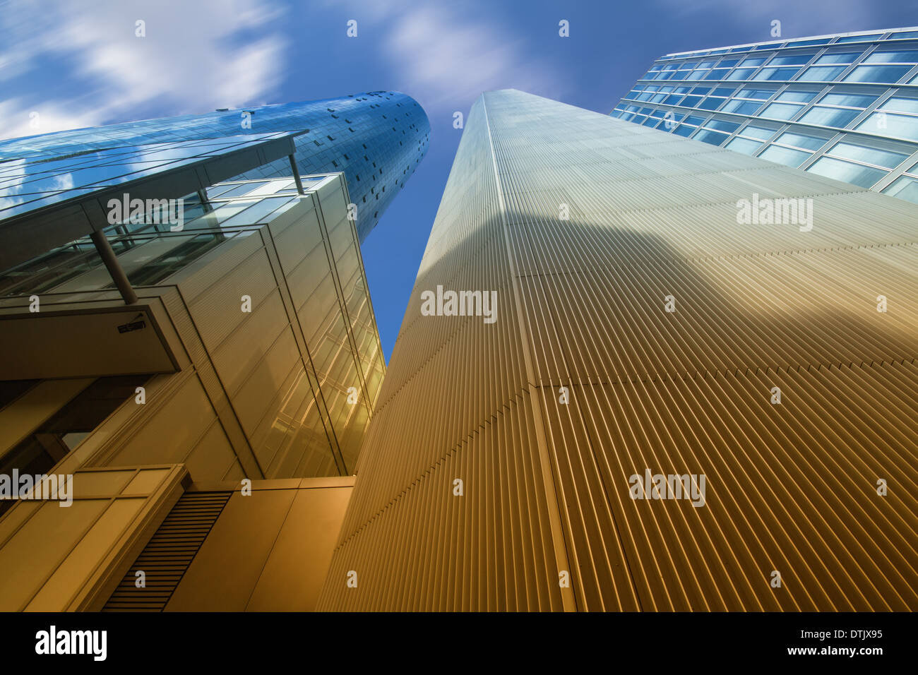 Wider angle hi-res stock photography and images - Alamy