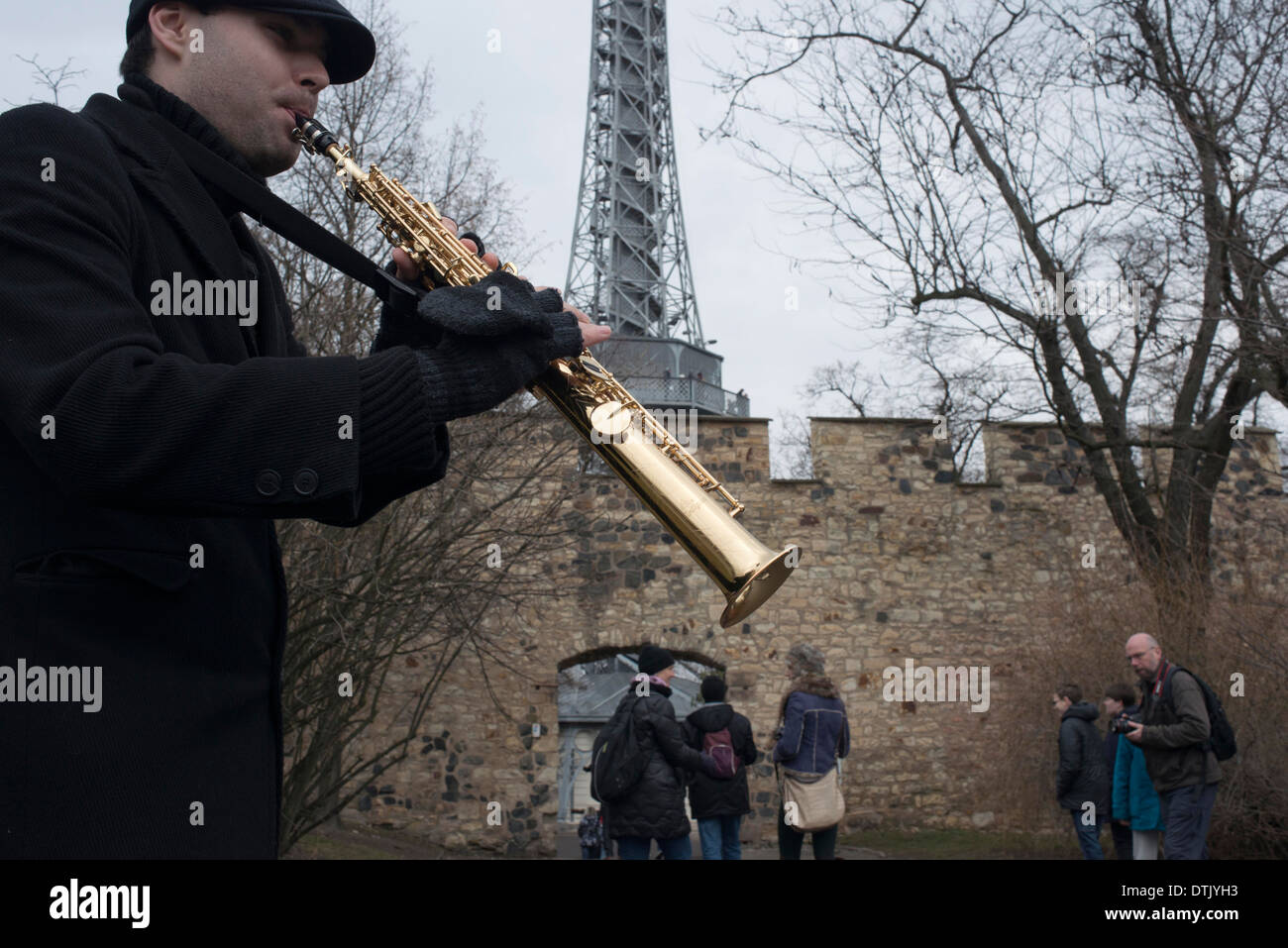 60 meters hi-res stock photography and images - Alamy