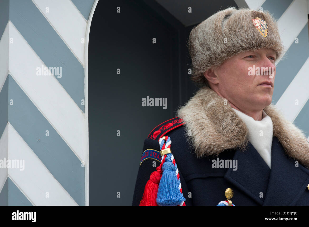 Guarding main entrance hi-res stock photography and images - Alamy