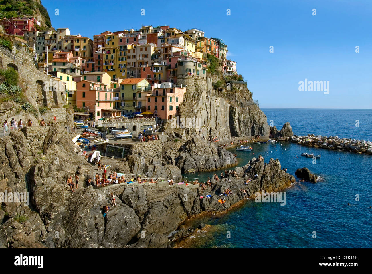 Cinque terre italien landschaft hi-res stock photography and images - Alamy