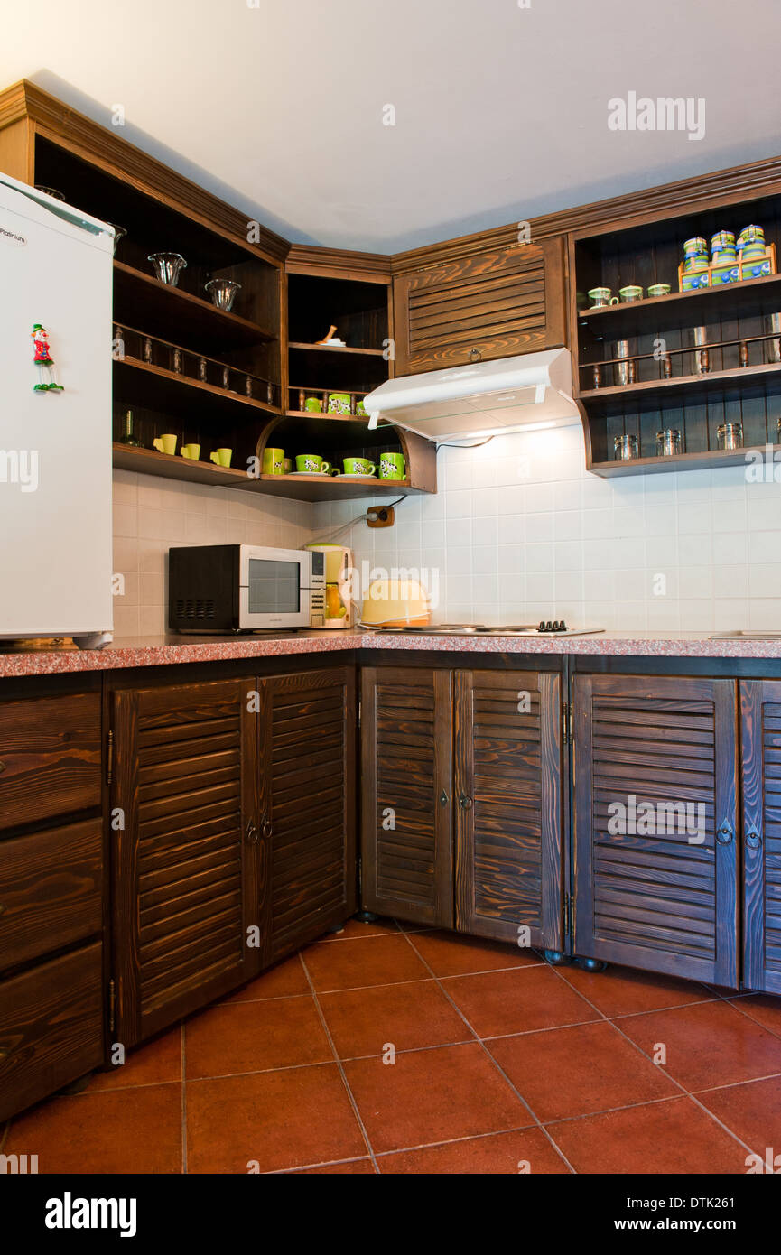 Antique kitchens interior hi-res stock photography and images - Alamy