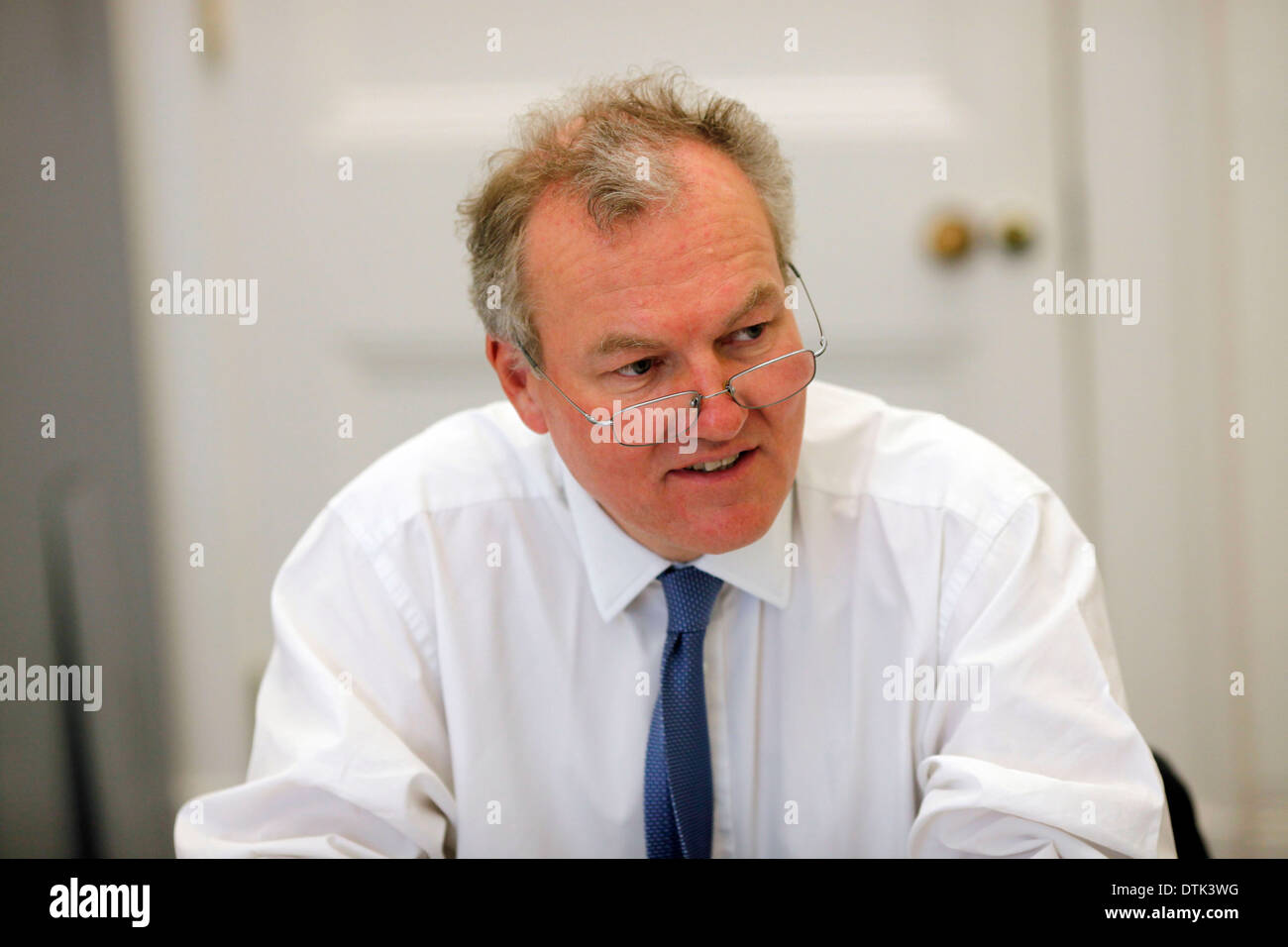 Crown representative for smes hi-res stock photography and images - Alamy