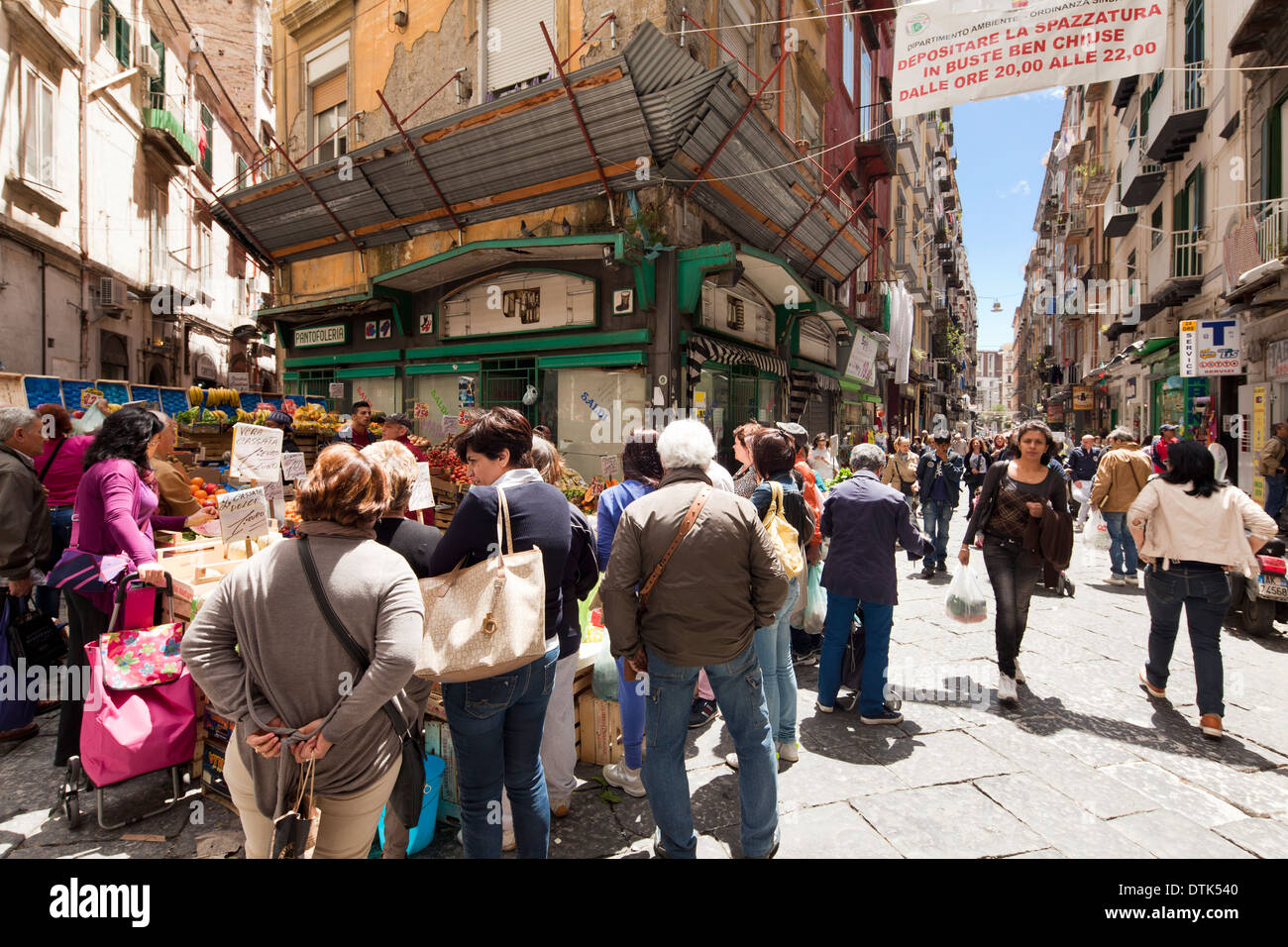 The narrow alleys of Naples, Italy Stock Photo - Alamy