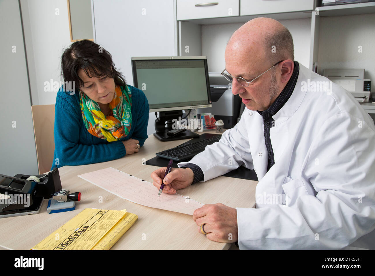Cardiac examination hi-res stock photography and images - Alamy