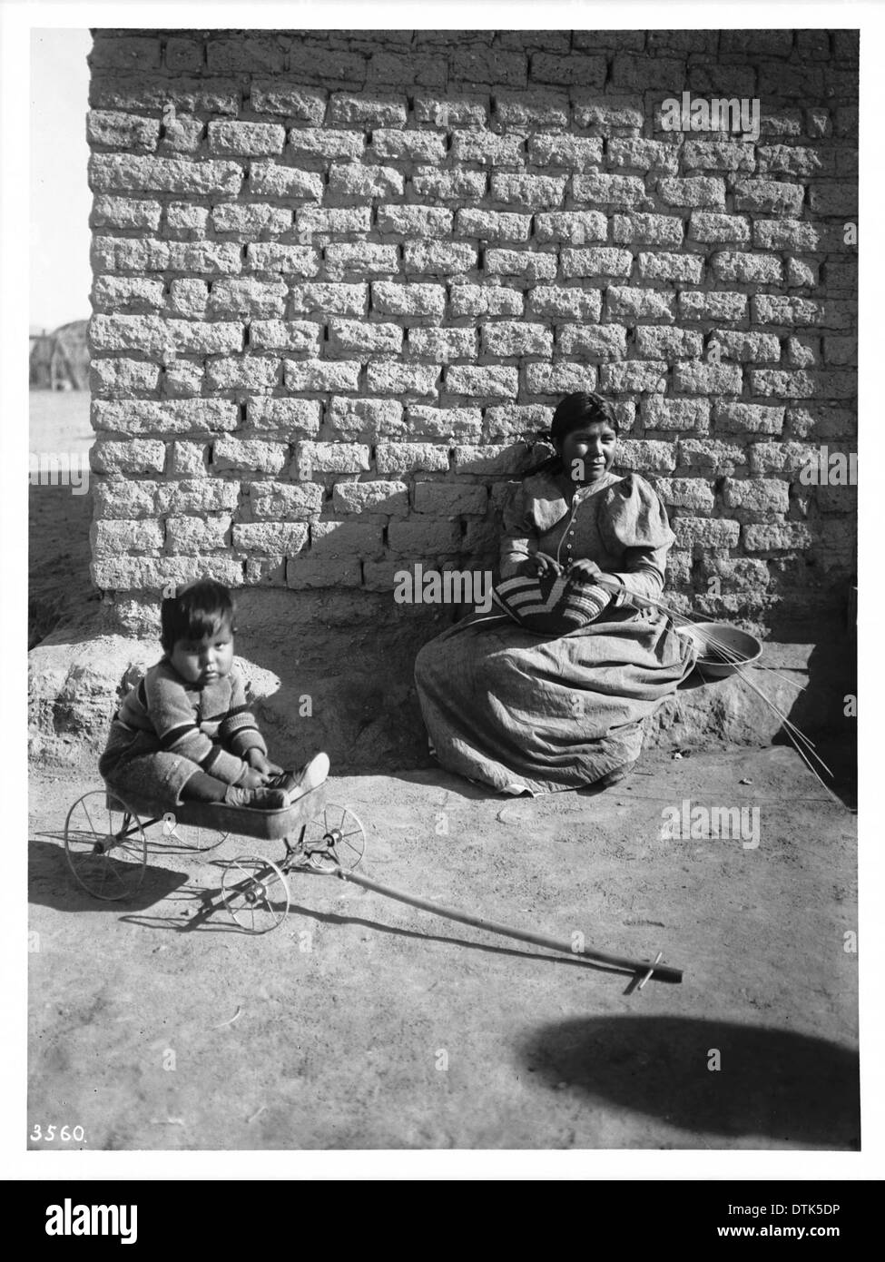 Pima indian woman Cut Out Stock Images & Pictures - Alamy