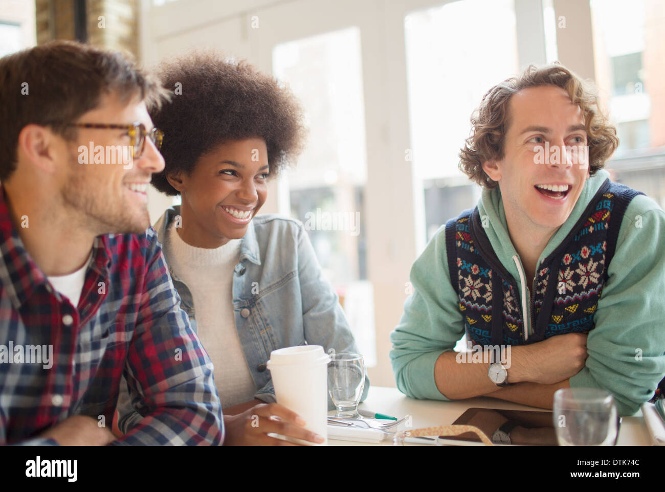 3 friends business hi-res stock photography and images - Alamy