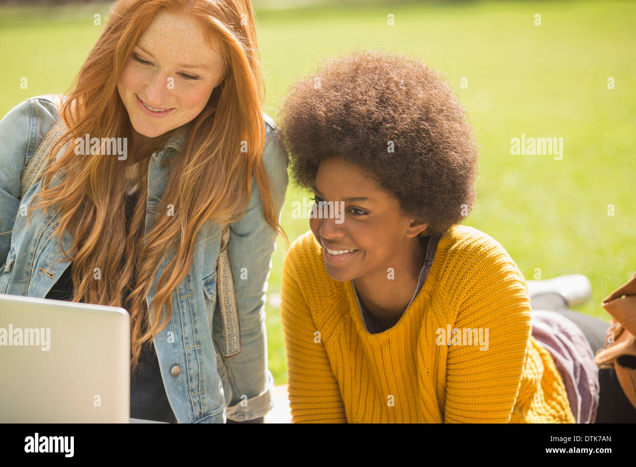 Woman communicating computer laptop hi-res stock photography and images ...