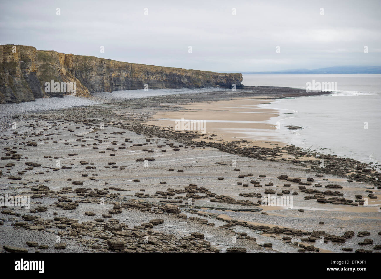 Monknash Beach on the south coast of Wales Stock Photo - Alamy