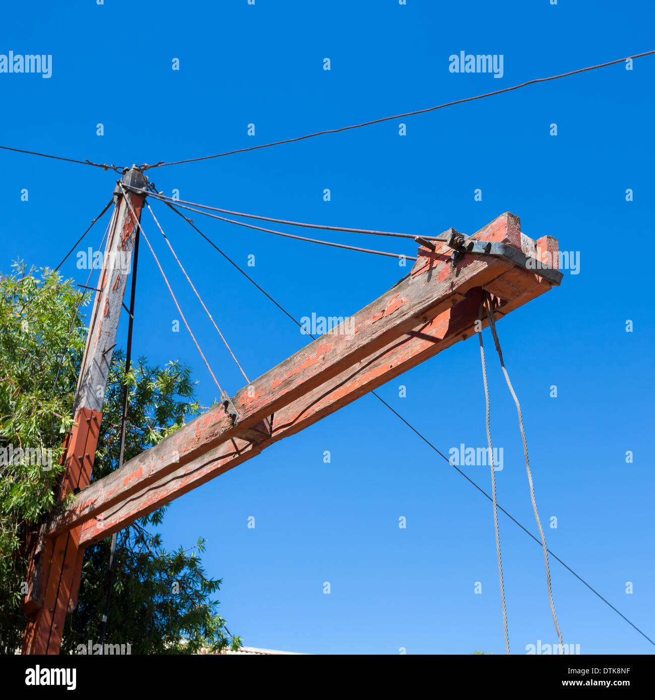 Jib crane hi-res stock photography and images - Alamy