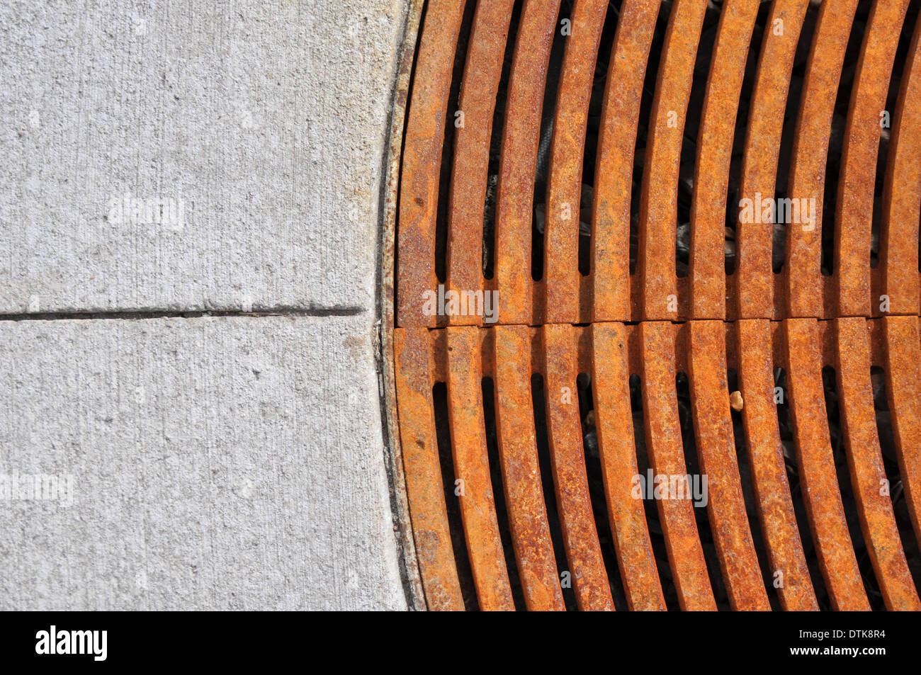 rusty tree ring and concrete Stock Photo - Alamy