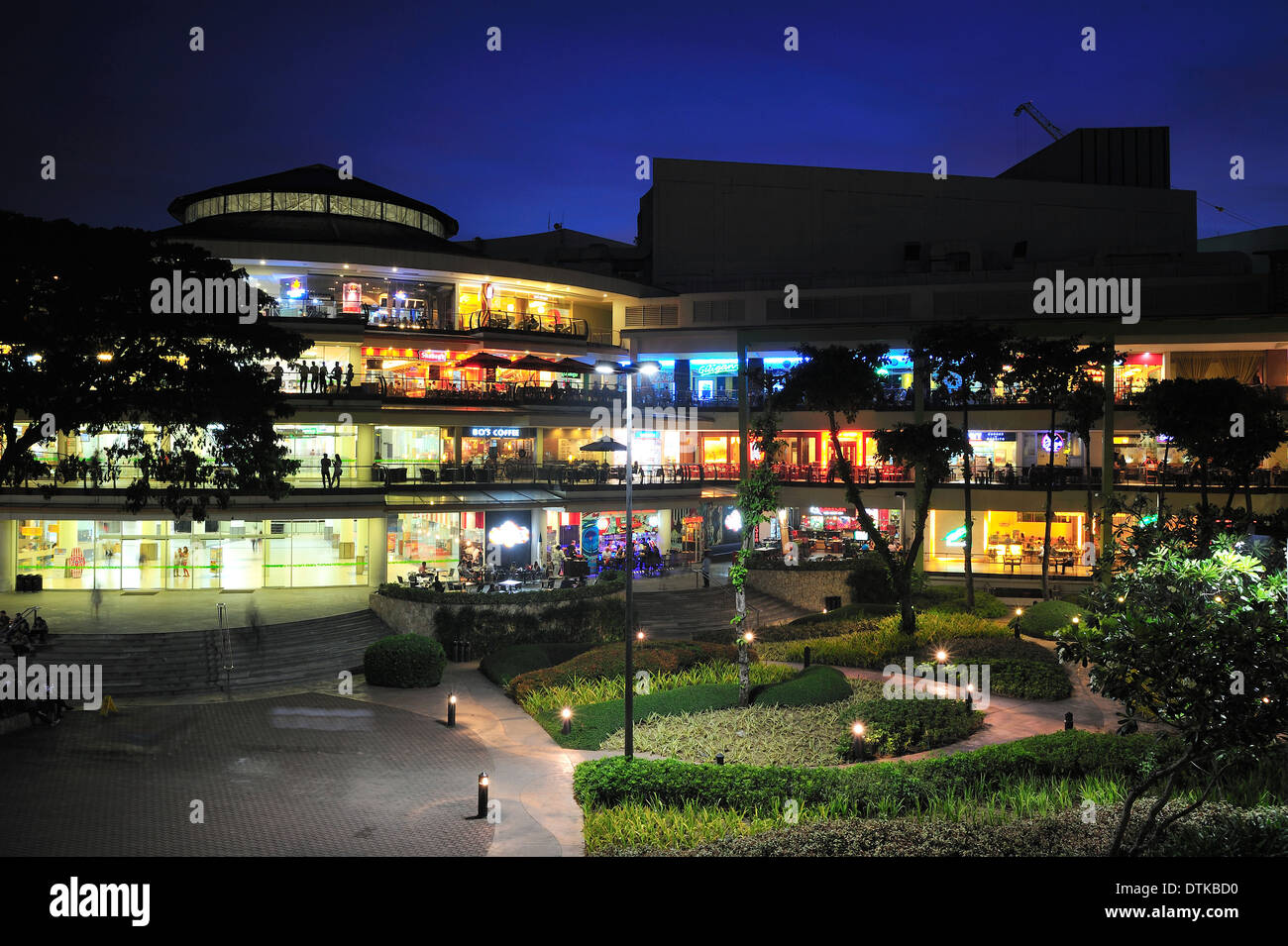 Gardens shopping mall center hi-res stock photography and images - Alamy